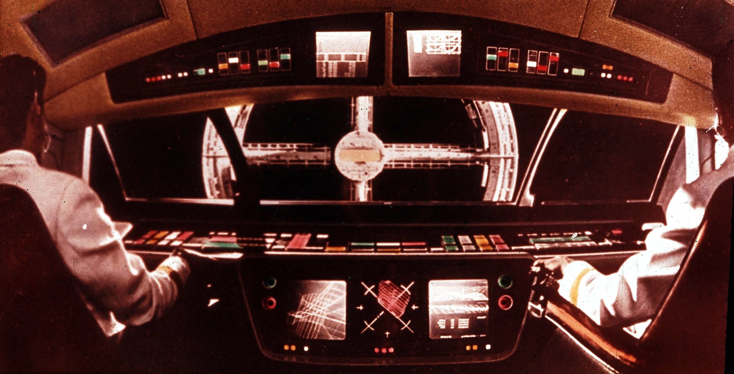 2001: A Space Odyssey Predicted the Future—50 Years Ago | La giusta ...